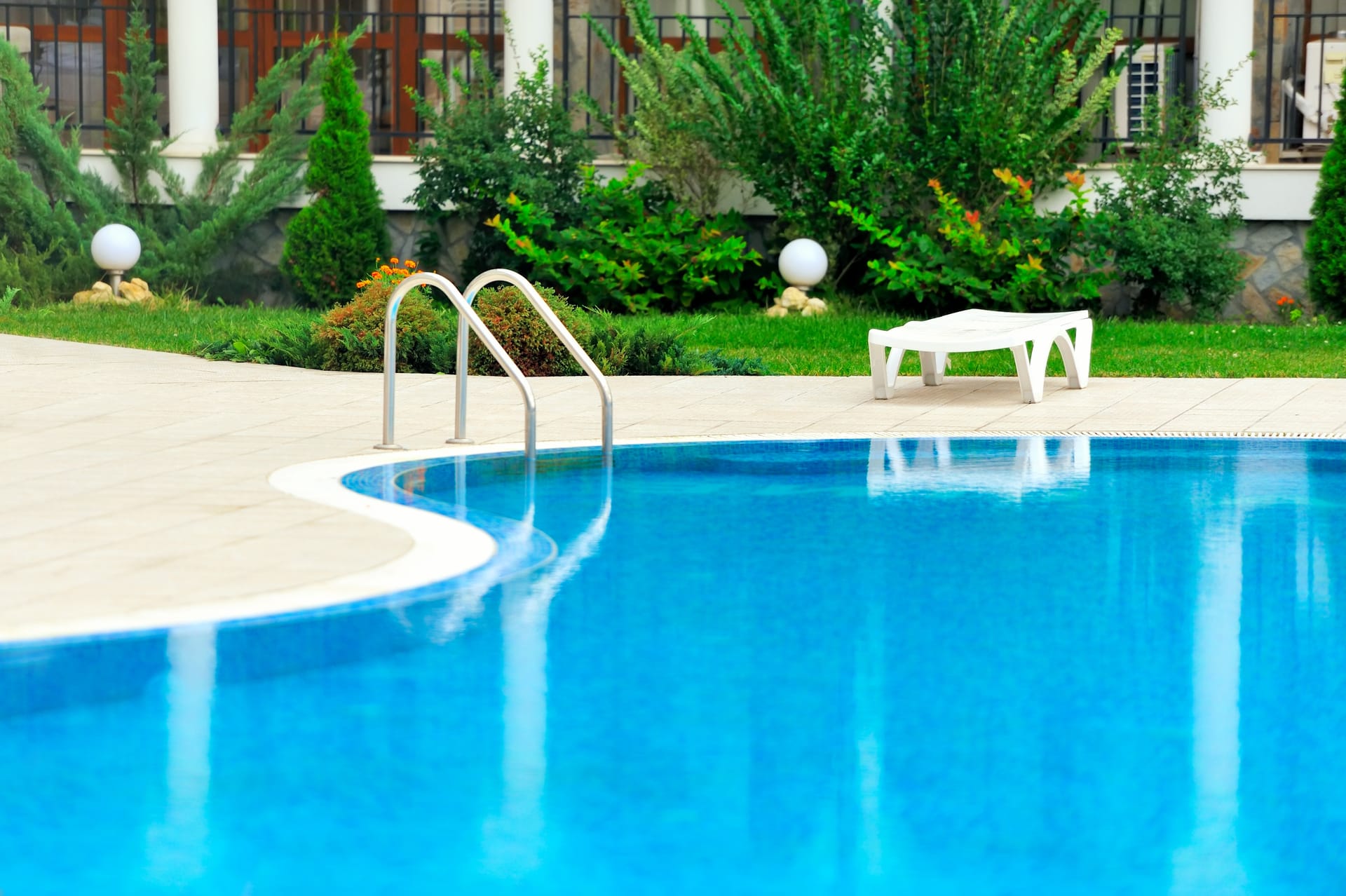 The 3 Most Popular Swimming Pool Types | Verdant Landscaping